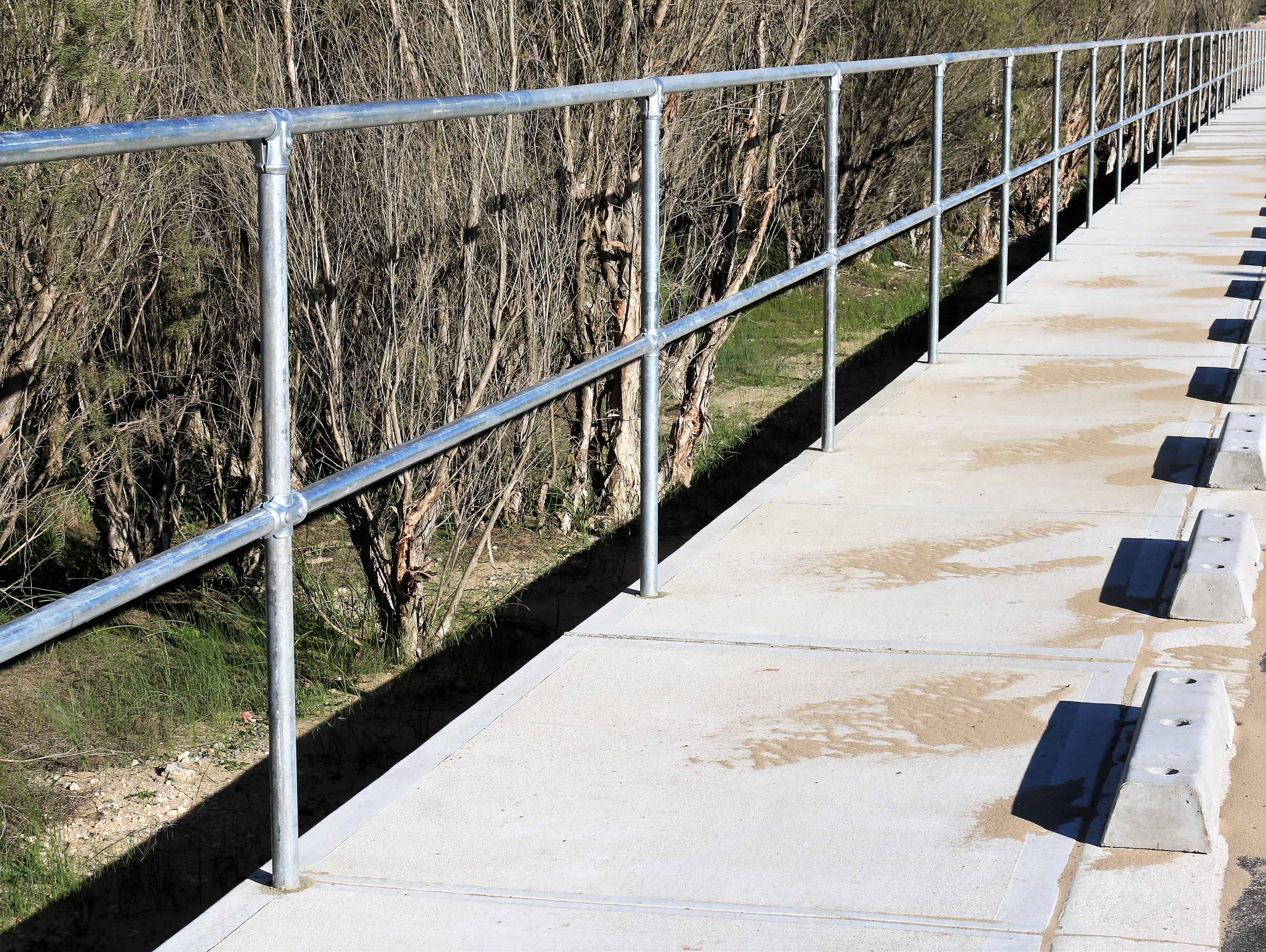 Commercial Fencing Perth | Aluminium & Colorbond